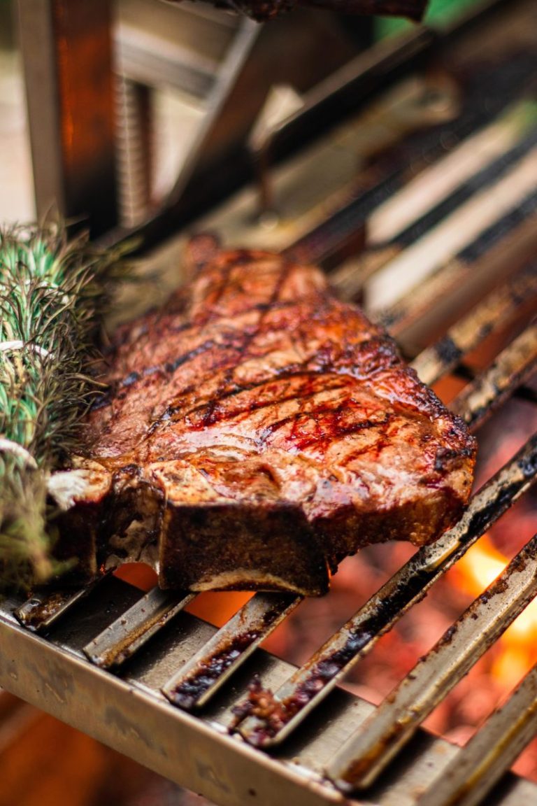 Poolside Barbecue at Grand Hyatt Jakarta – Indonesia Expat