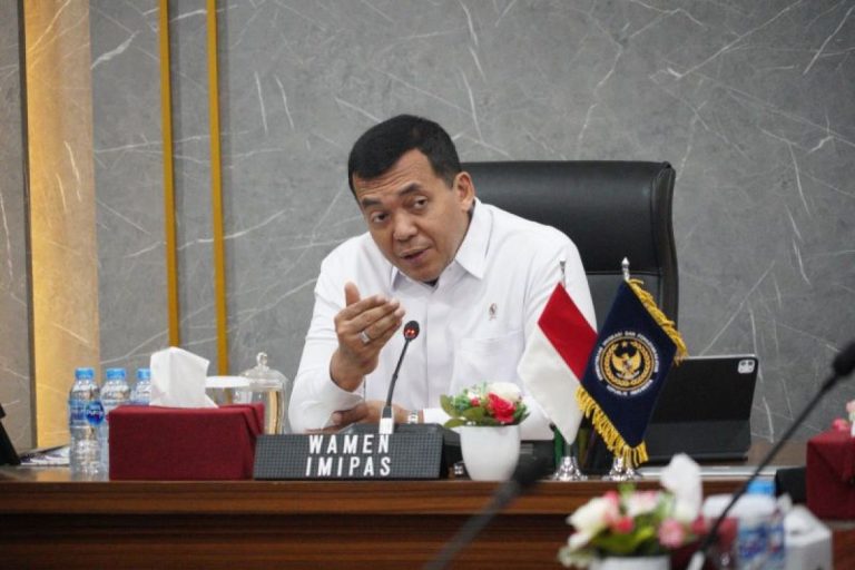 KPK Detains Deputy Immigration Minister Silmy Karim in Major Residence ...
